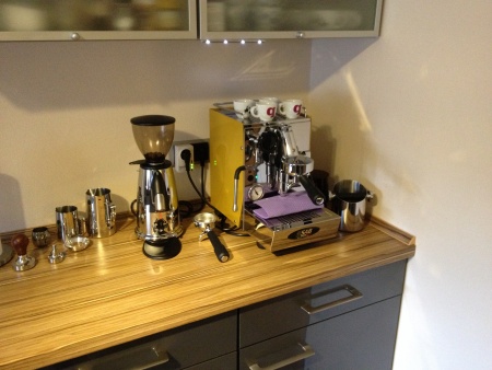 SAB Alice – KaffeeWiki - die Wissensdatenbank rund um Espresso ...