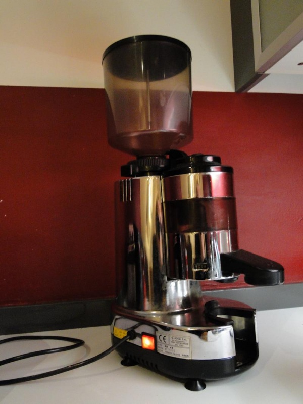Rossi RR45 – KaffeeWiki - die Wissensdatenbank rund um Espresso ...