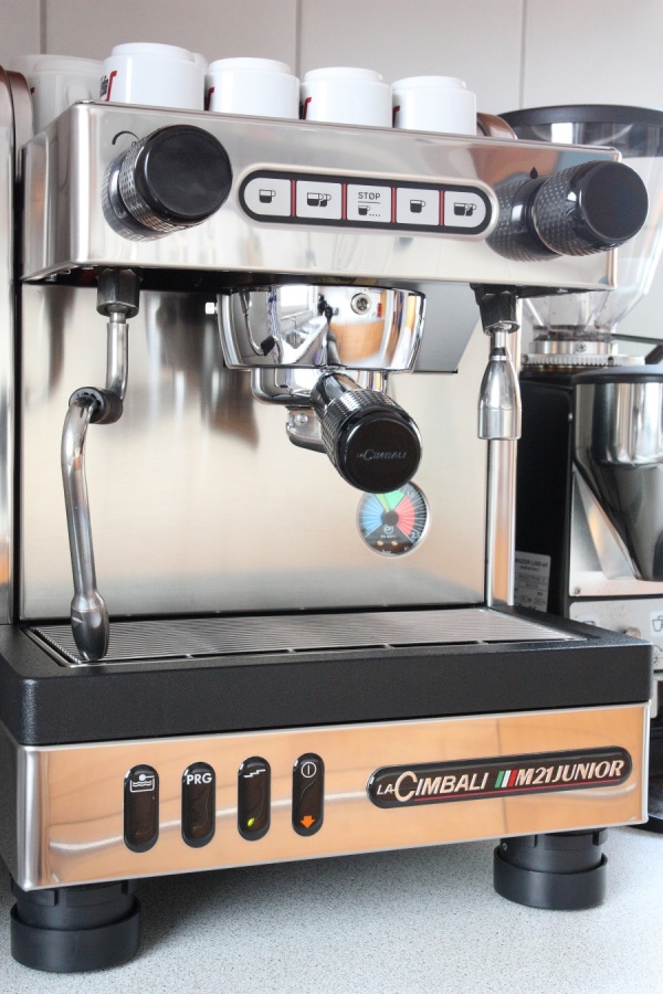 La Cimbali M21 (Junior) DT – KaffeeWiki - die Wissensdatenbank rund um ...